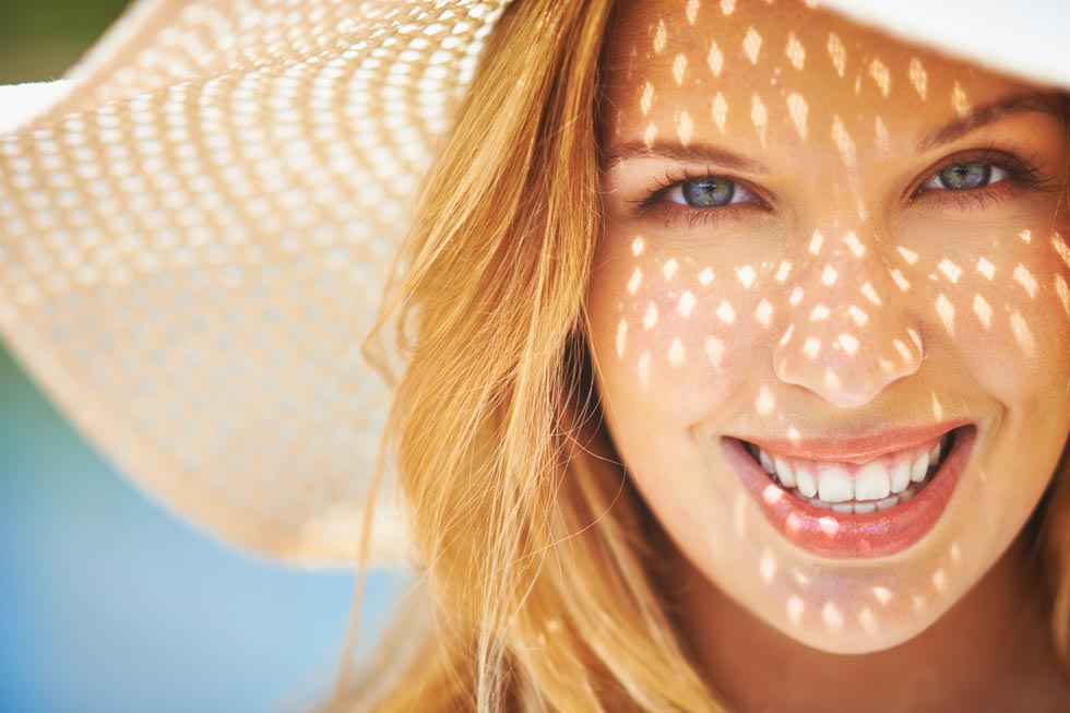 Should You Stop Using Retinol During The Summer? | Face the Future