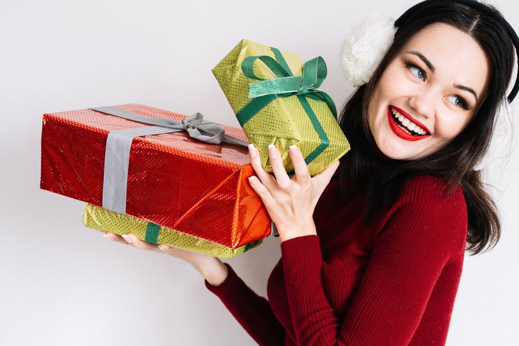 Top 10 Beauty Christmas Gifts | Face the Future